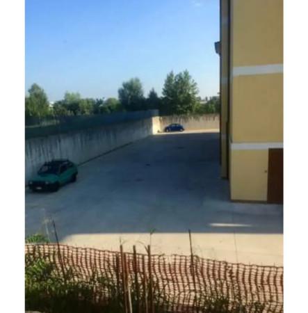 Posto auto in vendita a Verolanuova