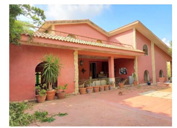 Villa bifamiliare in vendita a Salemi