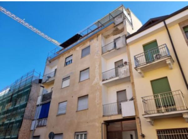 Appartamento in vendita a Novara