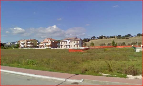 Terreno edificabile residenziale in vendita a Pollenza