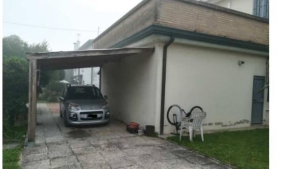 Appartamento in vendita a Tribano