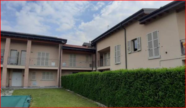 Appartamento in vendita a Monguzzo