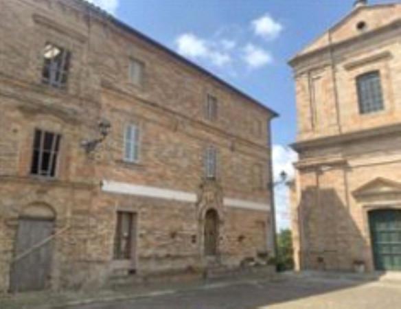 Palazzo in vendita a Petritoli