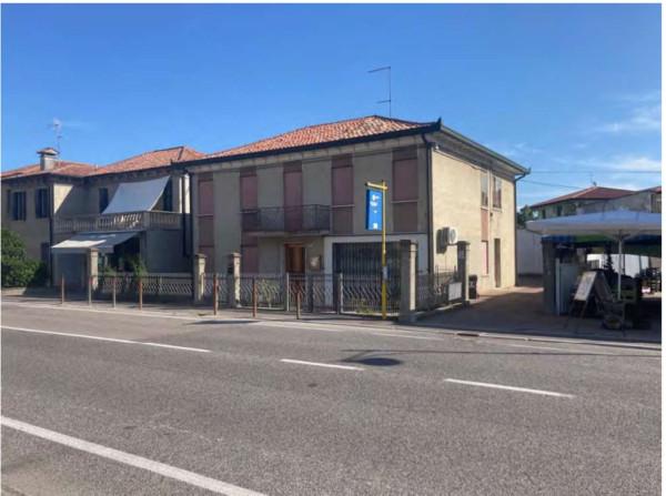 Appartamento in vendita a Cona