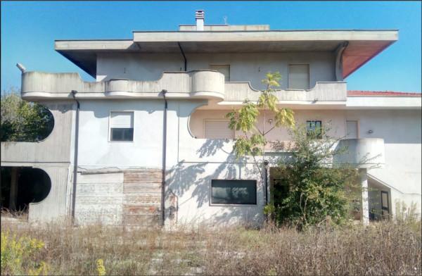 Villa in vendita a Scafa