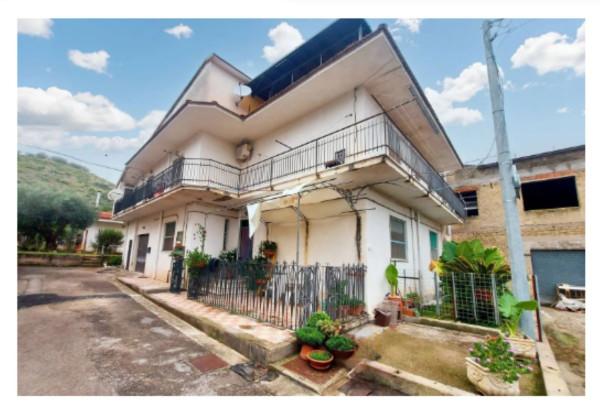 Appartamento in vendita a Santi Cosma E Damiano