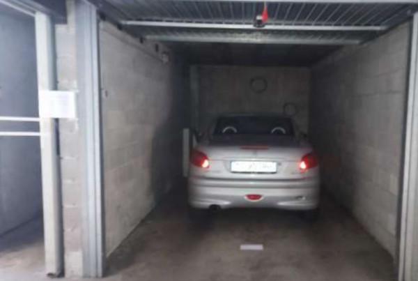 Garage - Posto auto in vendita a Gessate