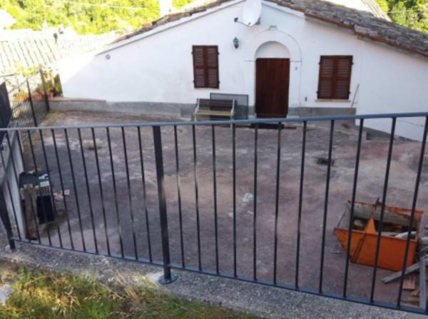 Appartamento in vendita a Serrapetrona