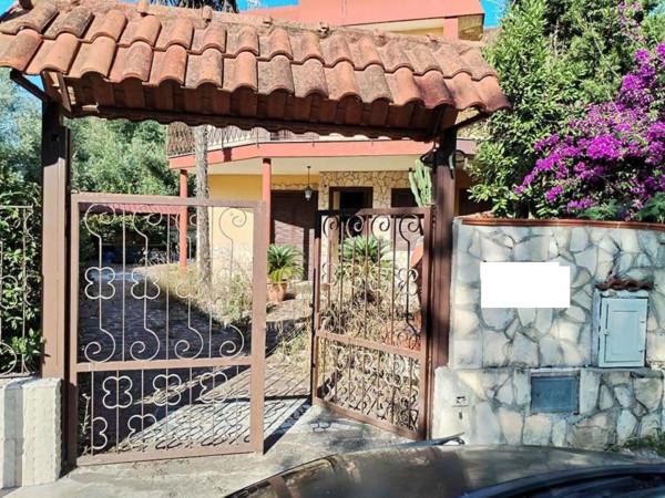 Appartamento in villa in vendita a Castel Volturno