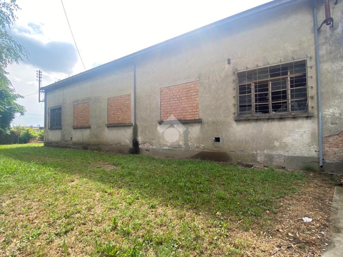 Box in vendita a Cartura