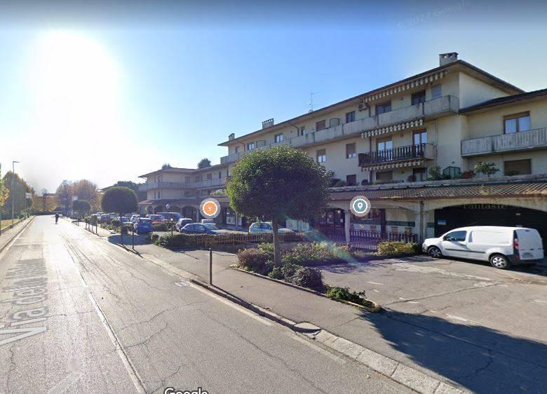 Box in vendita a Osio Sotto