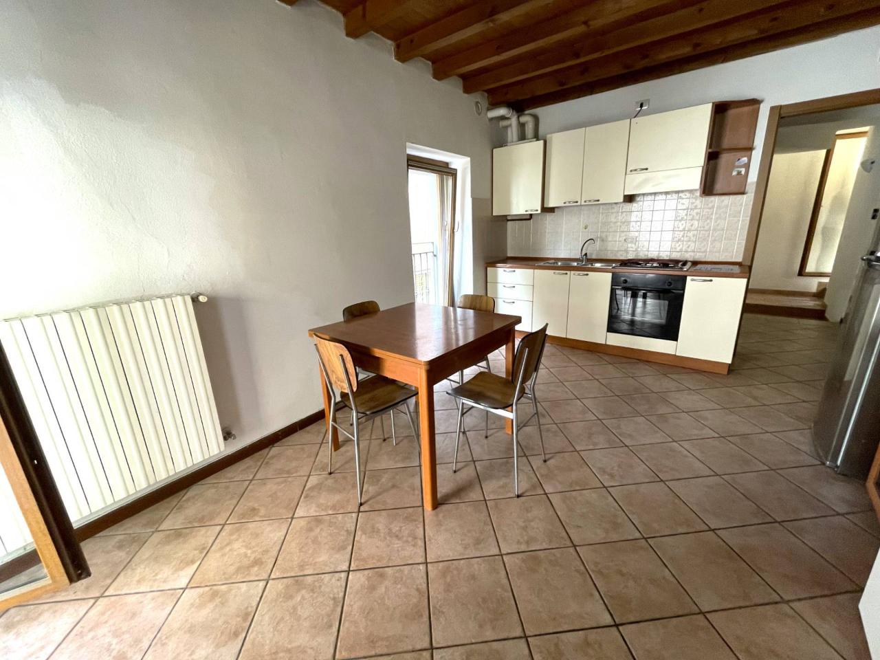 Appartamento in vendita a Osio Sopra