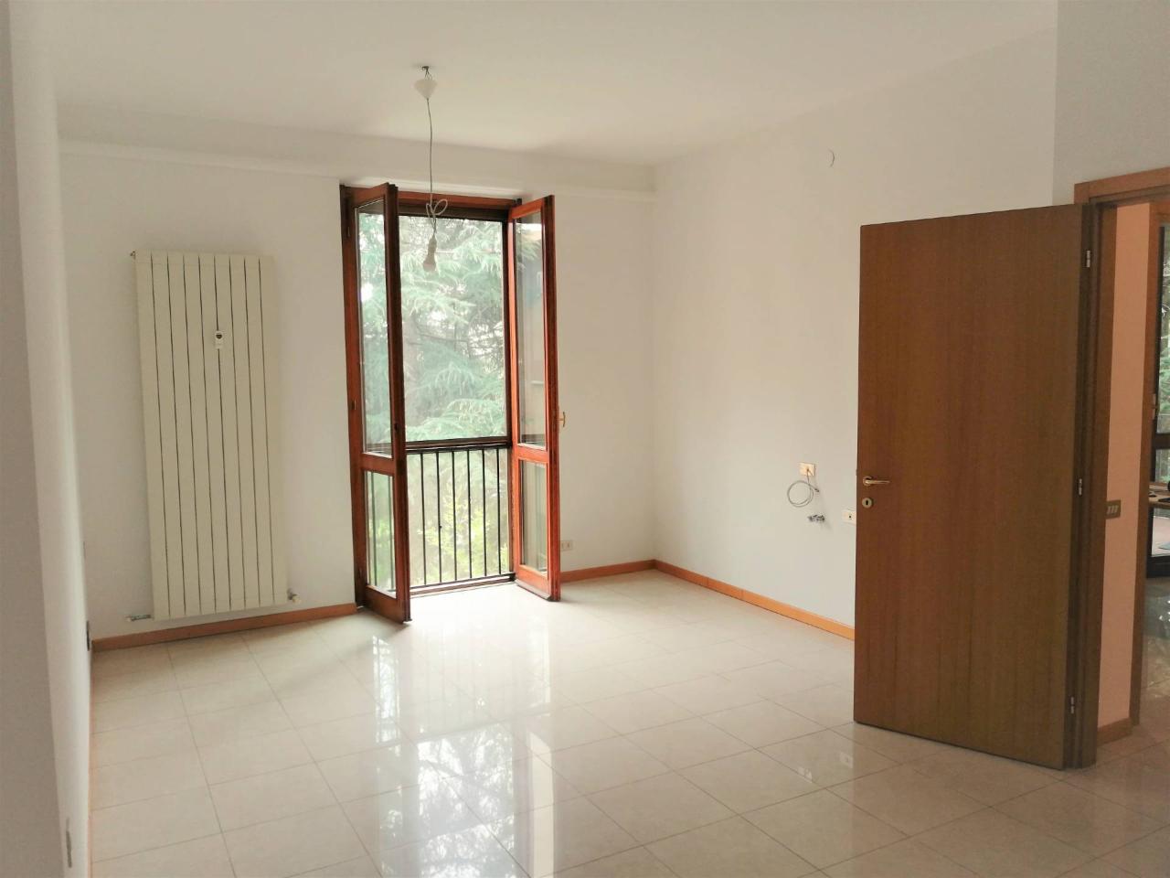 Appartamento in vendita a Bonate Sotto