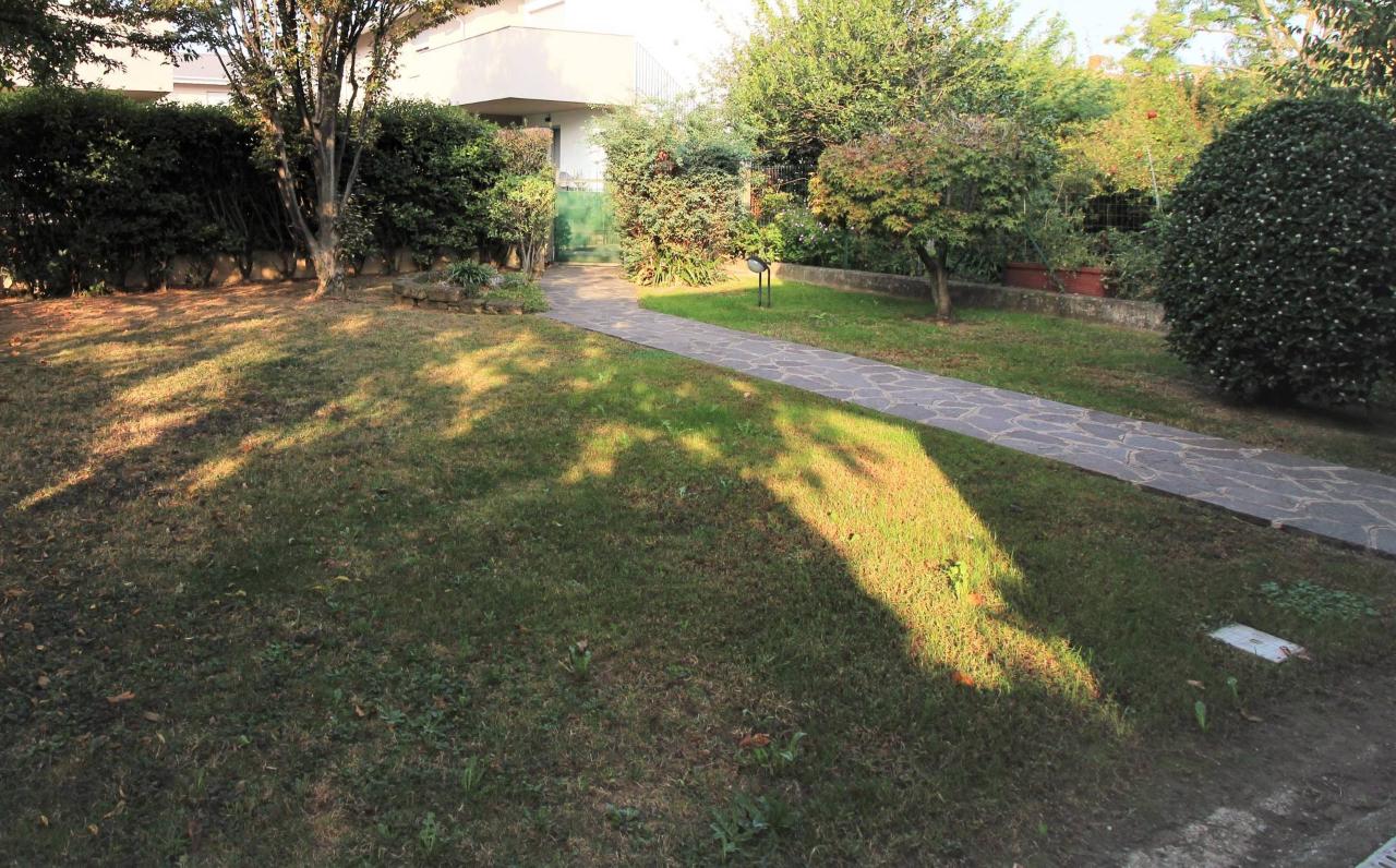 Villa in vendita a Brembate