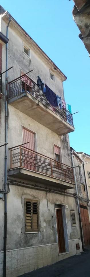 Casa indipendente in vendita a Roggiano Gravina