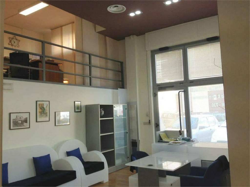 Ufficio in vendita a Corigliano-Rossano