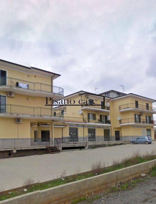 Locale commerciale in vendita a San Lorenzo Del Vallo