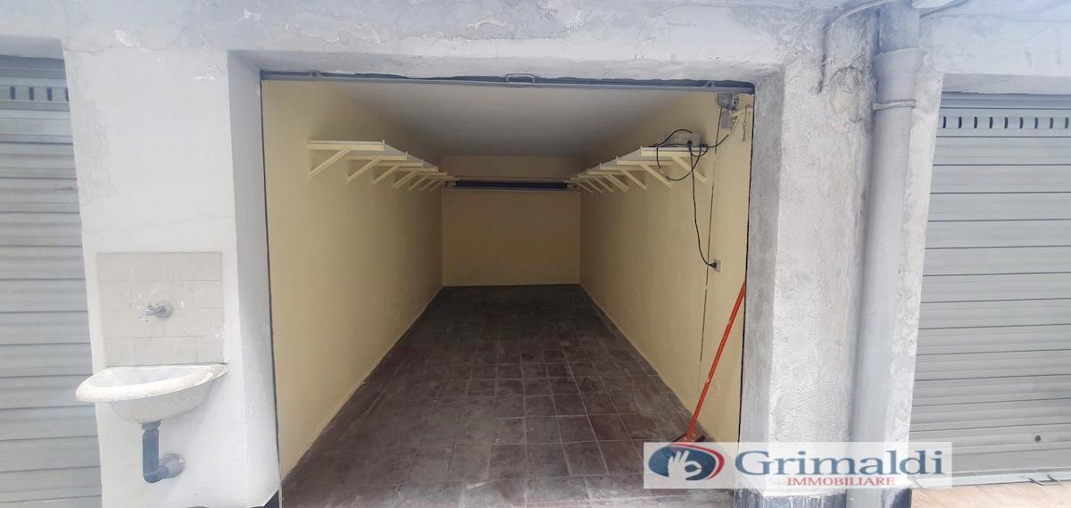 Box in vendita a Milano