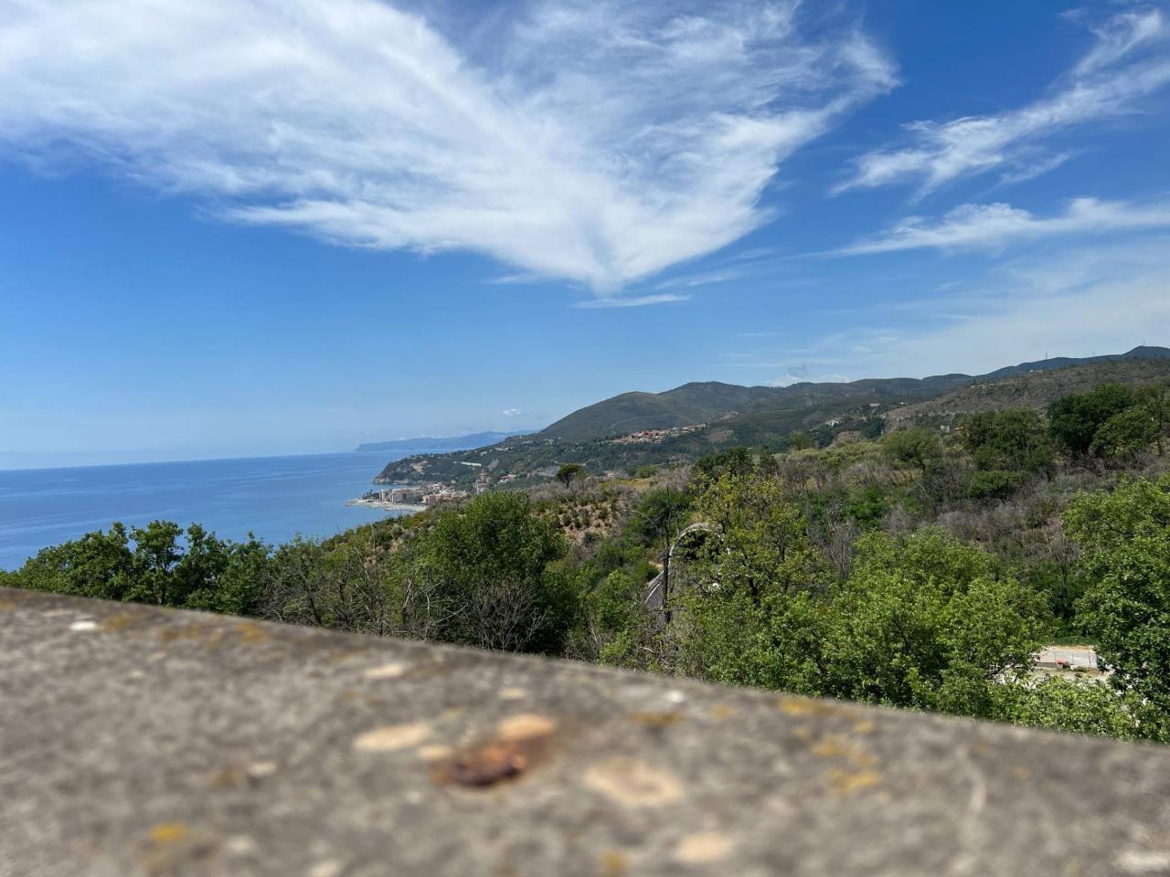 Appartamento in vendita a Cogoleto