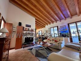 Appartamento in vendita a Negrar