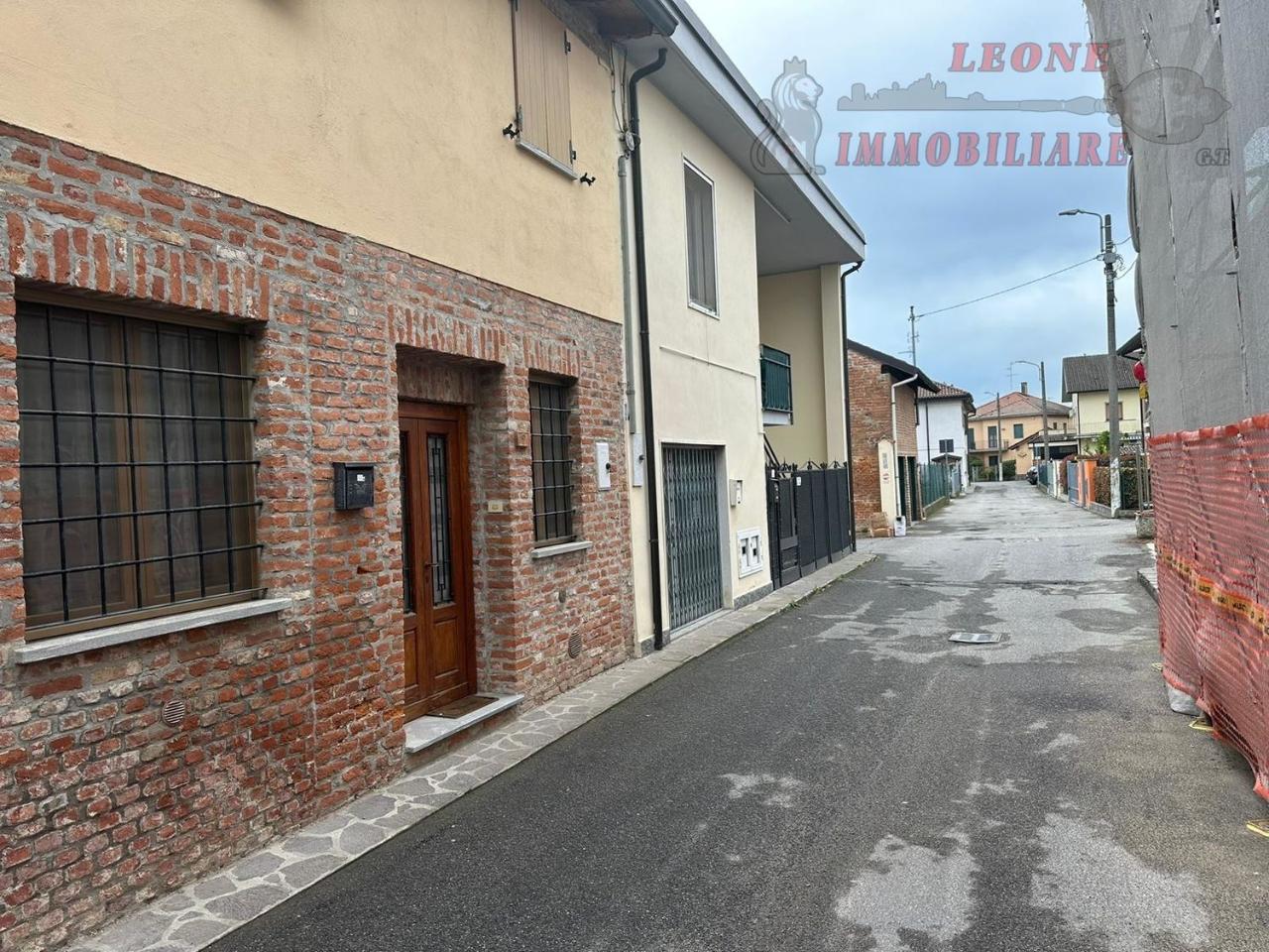 Negozio in vendita a Zeccone