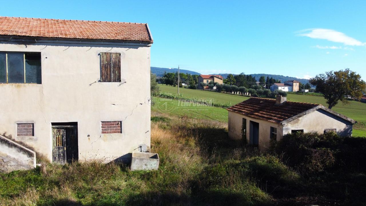 Casa colonica in vendita a Camerano