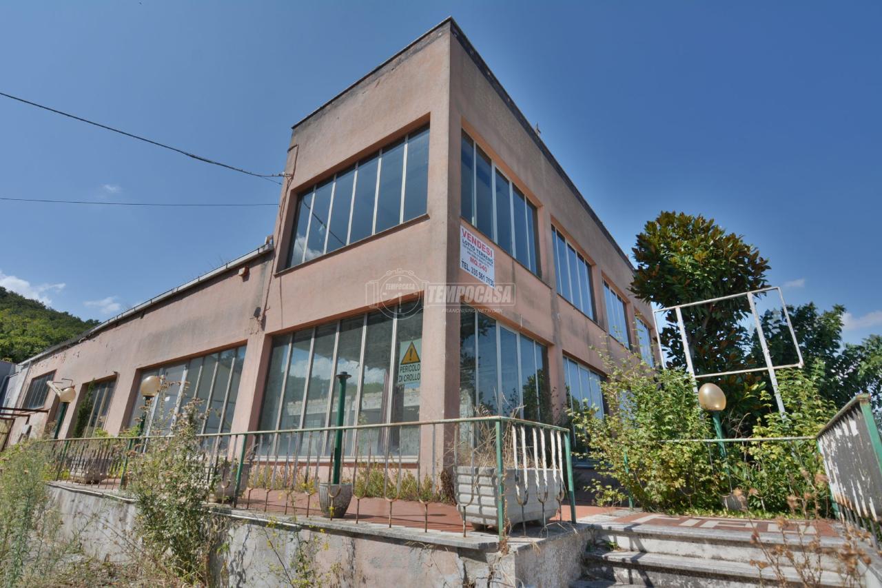Palazzina commerciale in vendita a Castelfidardo