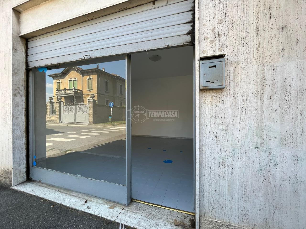 Negozio in vendita a Mortara
