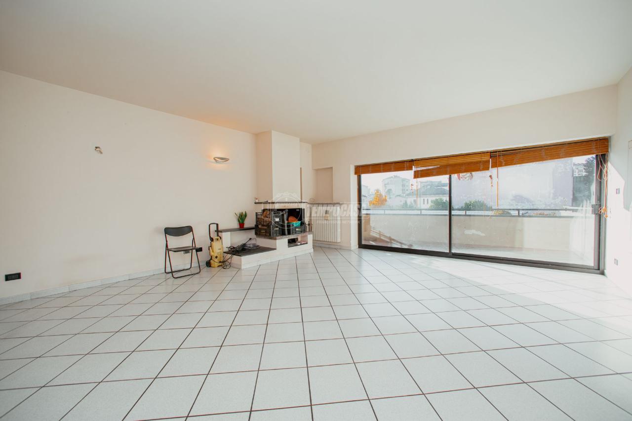 Appartamento in vendita a Mortara