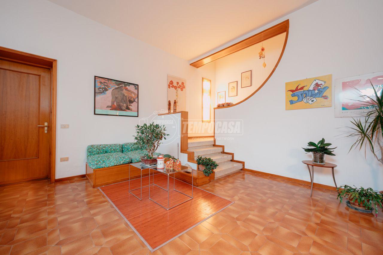 Casa indipendente in vendita a Mortara