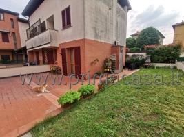 Appartamento in vendita a Casatenovo