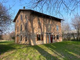 Villa in vendita a Carpi