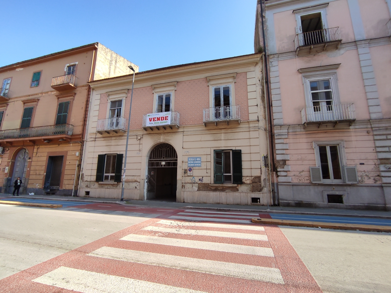 Appartamento in vendita a Caserta