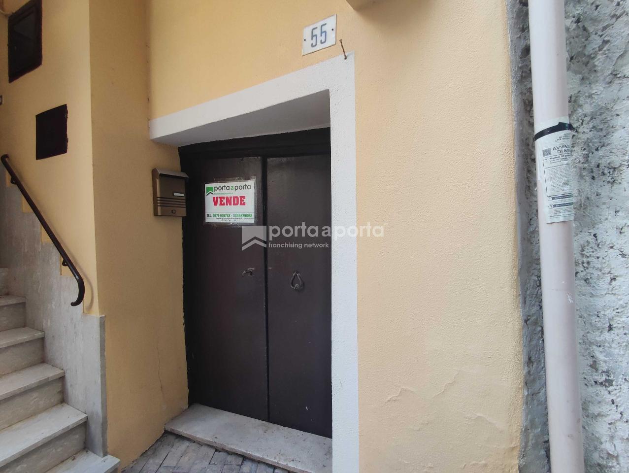 Magazzino in vendita a Formia