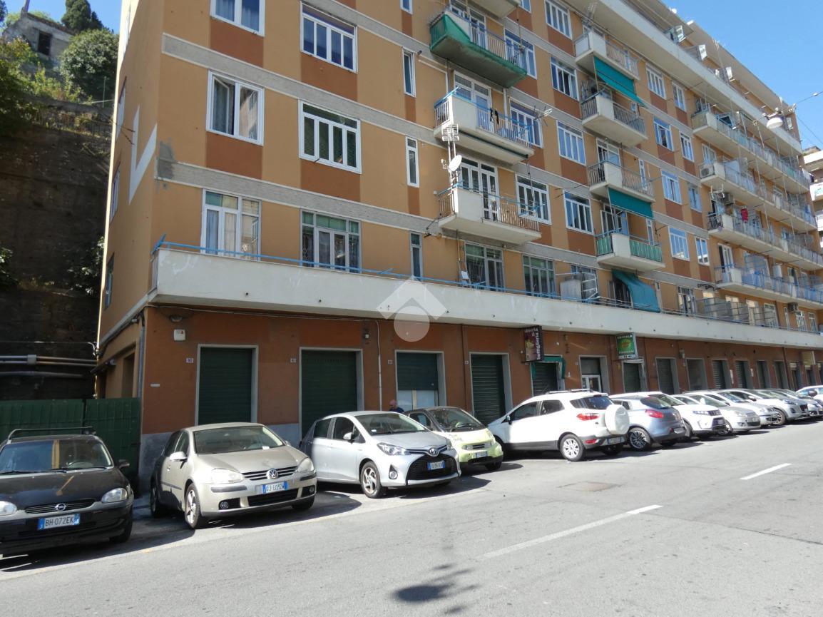 Appartamento in vendita a Genova