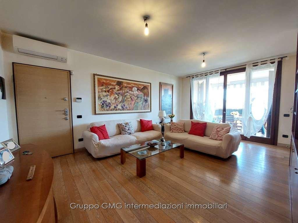 Appartamento in vendita a Cernusco Sul Naviglio