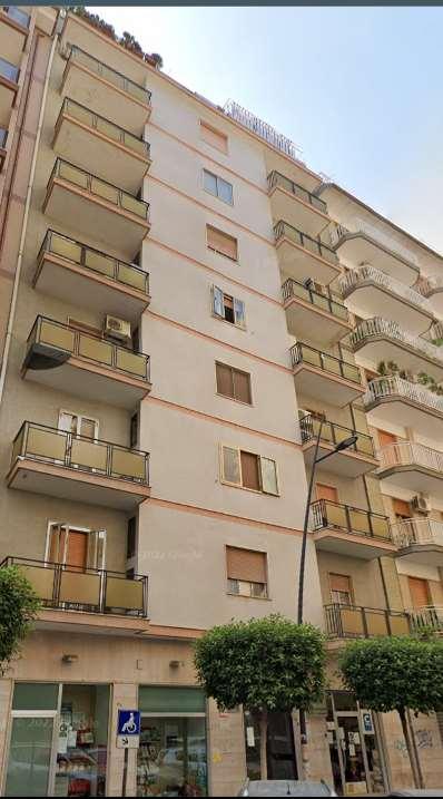 Appartamento in vendita a Taranto