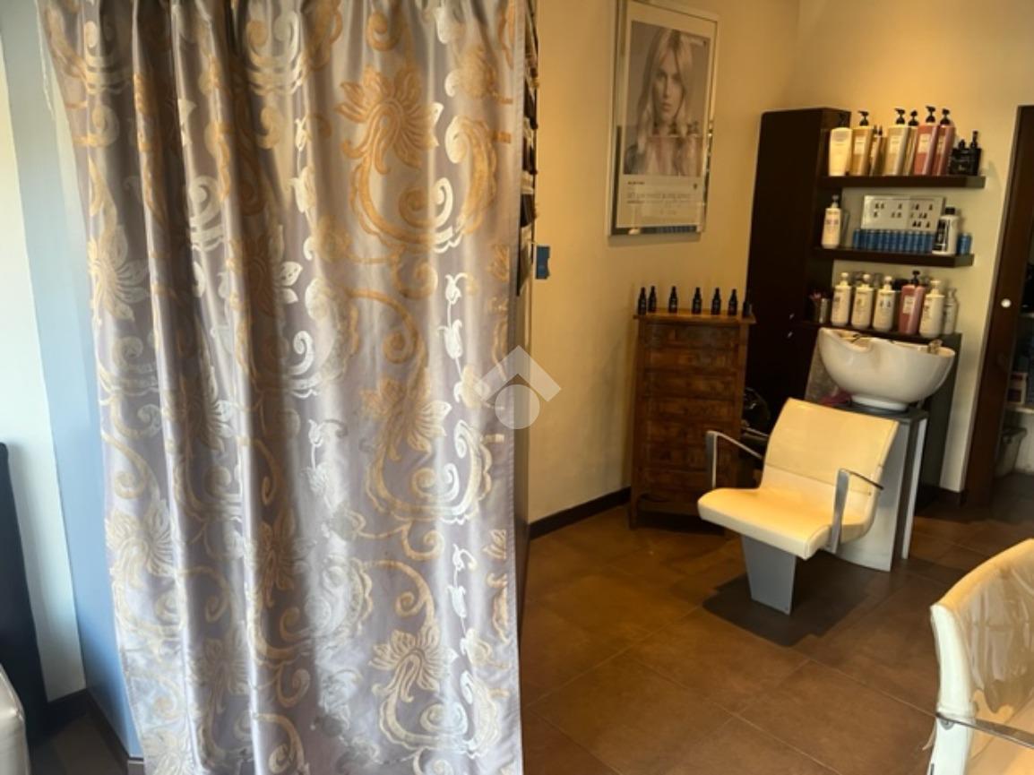 Negozio in vendita a Genova