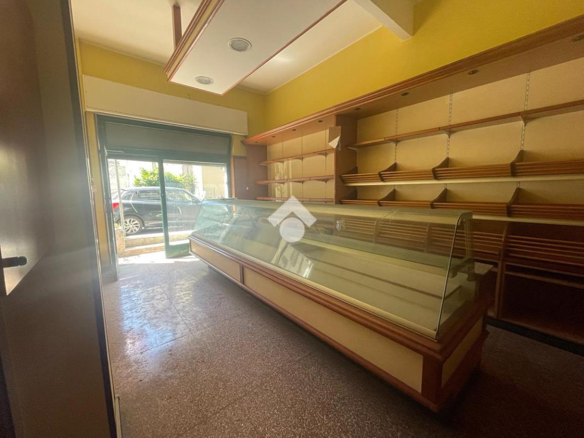 Negozio in vendita a Genova