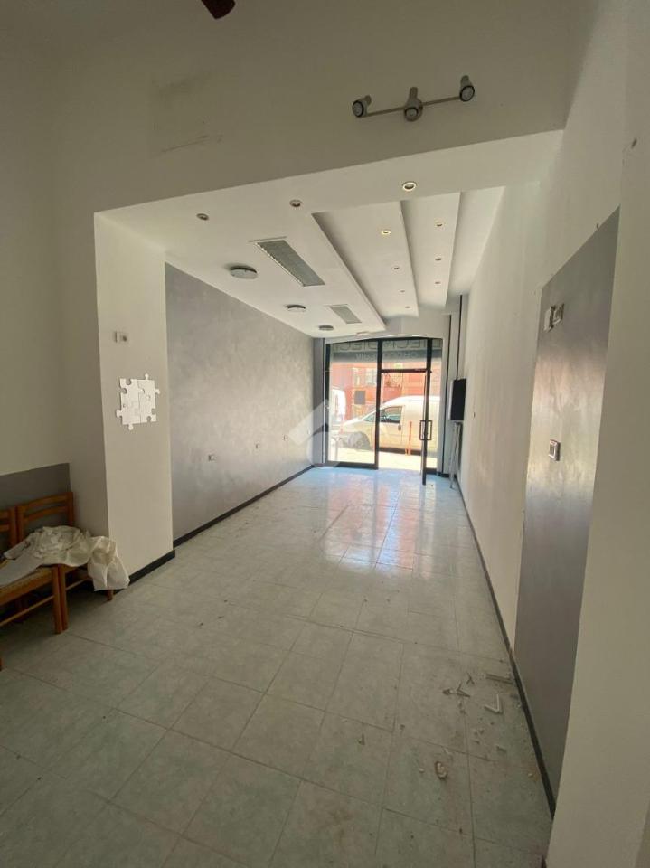 Negozio in vendita a Genova