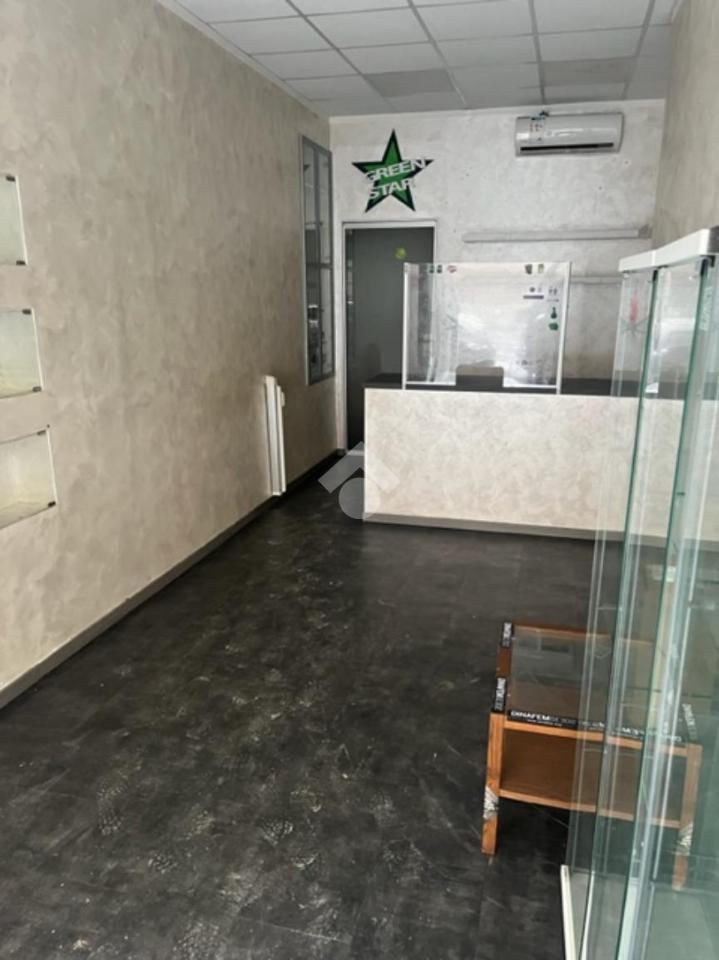 Negozio in vendita a Genova