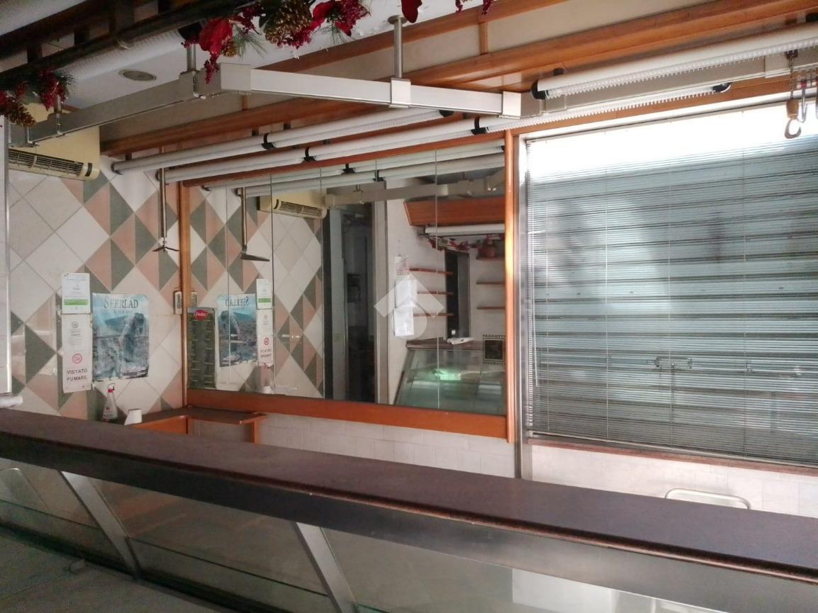 Negozio in vendita a Genova