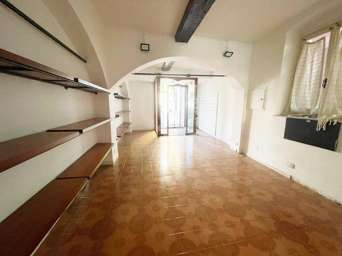 Negozio in vendita a Genova