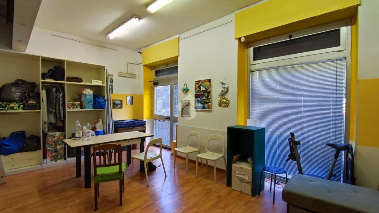 Negozio in vendita a Genova