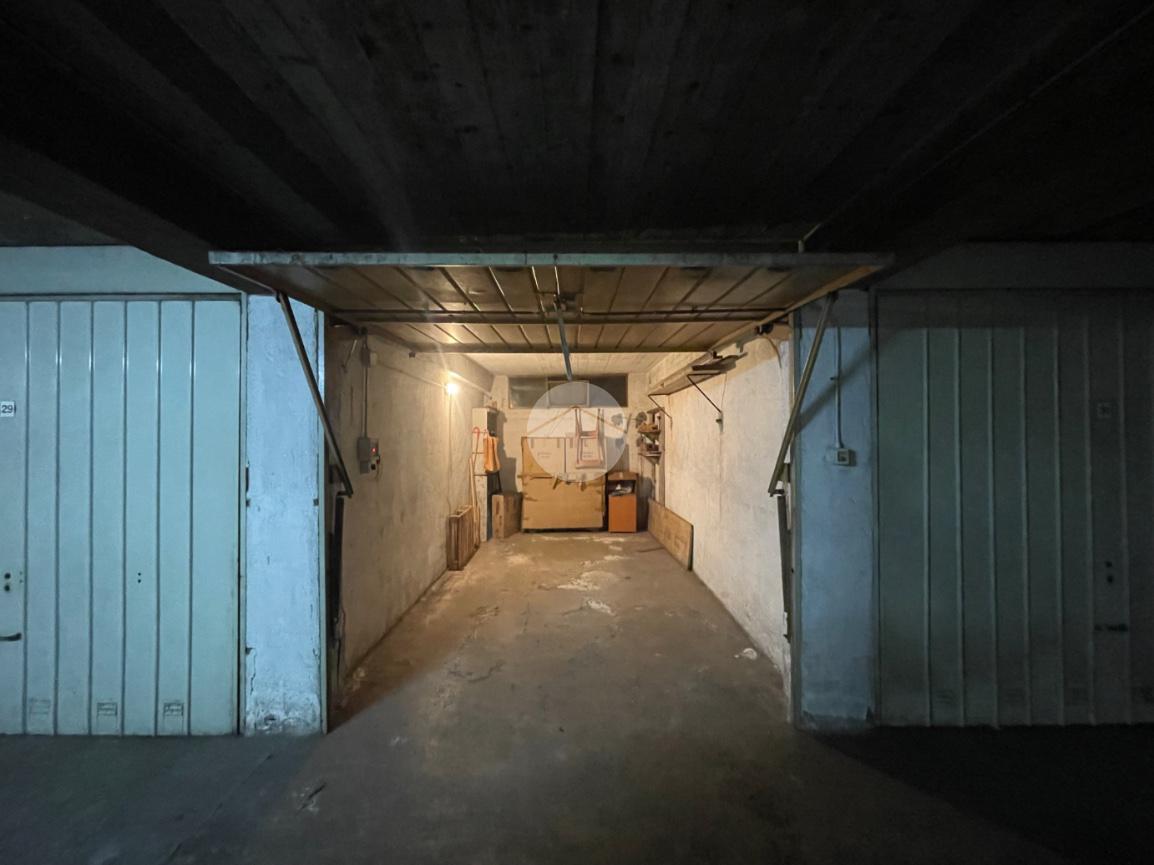 Box in vendita a Torino