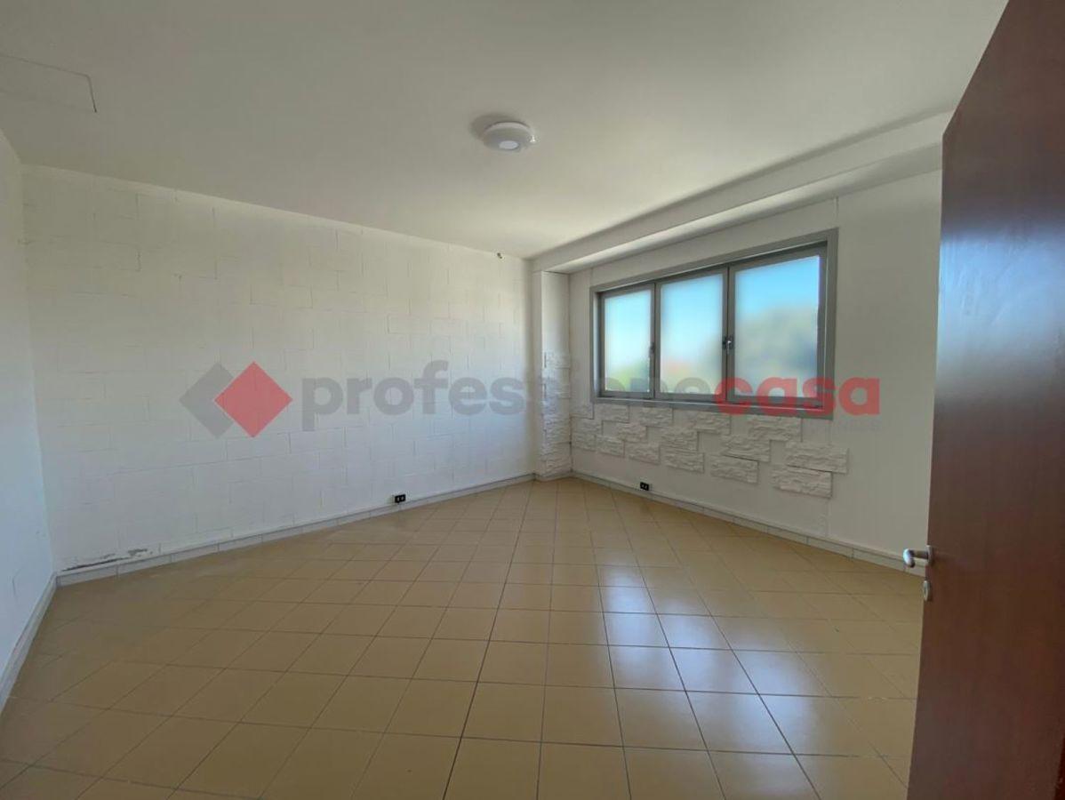 Laboratorio in vendita a Livorno