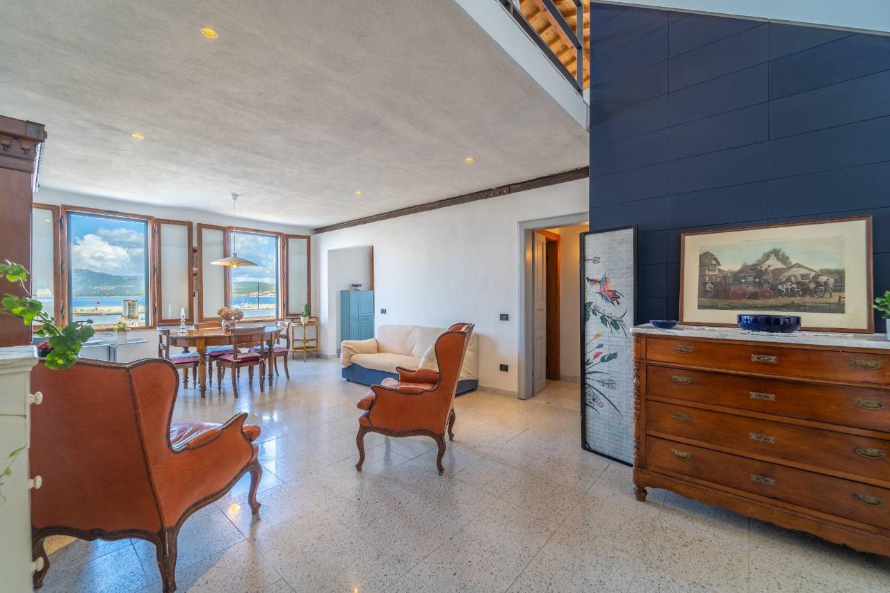 Attico in vendita a Golfo Aranci