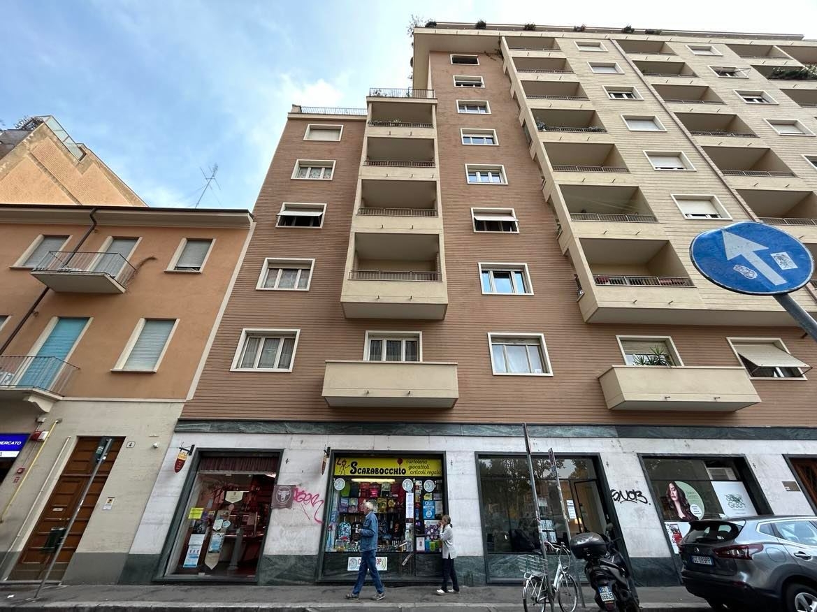 Locale commerciale in vendita a Torino