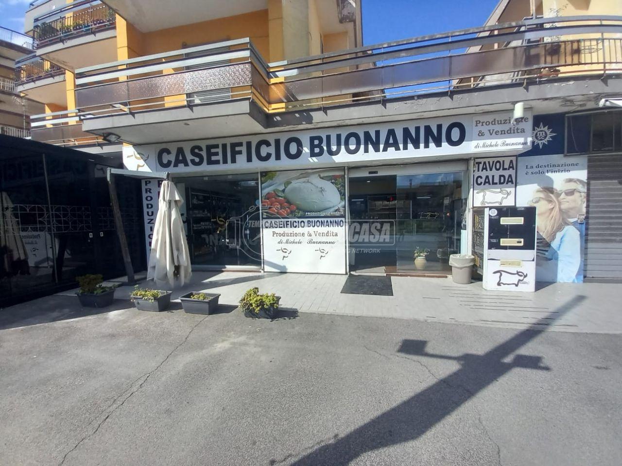 Negozio in affitto a Villaricca