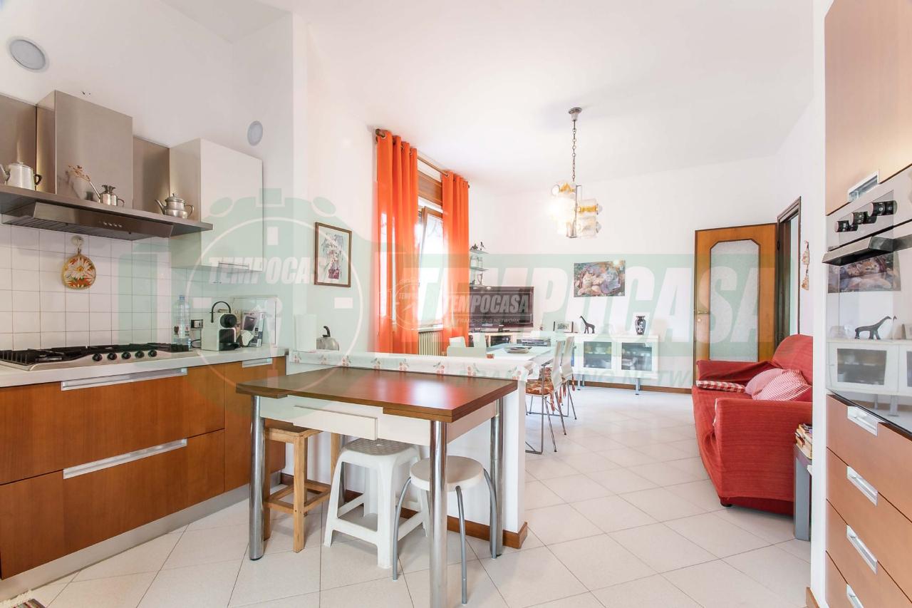 Villa a schiera in vendita a Olgiate Olona Foto-27